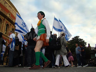 Neil Horan –Deranged and Hitler-loving Priest Entertained Israel’s ...
